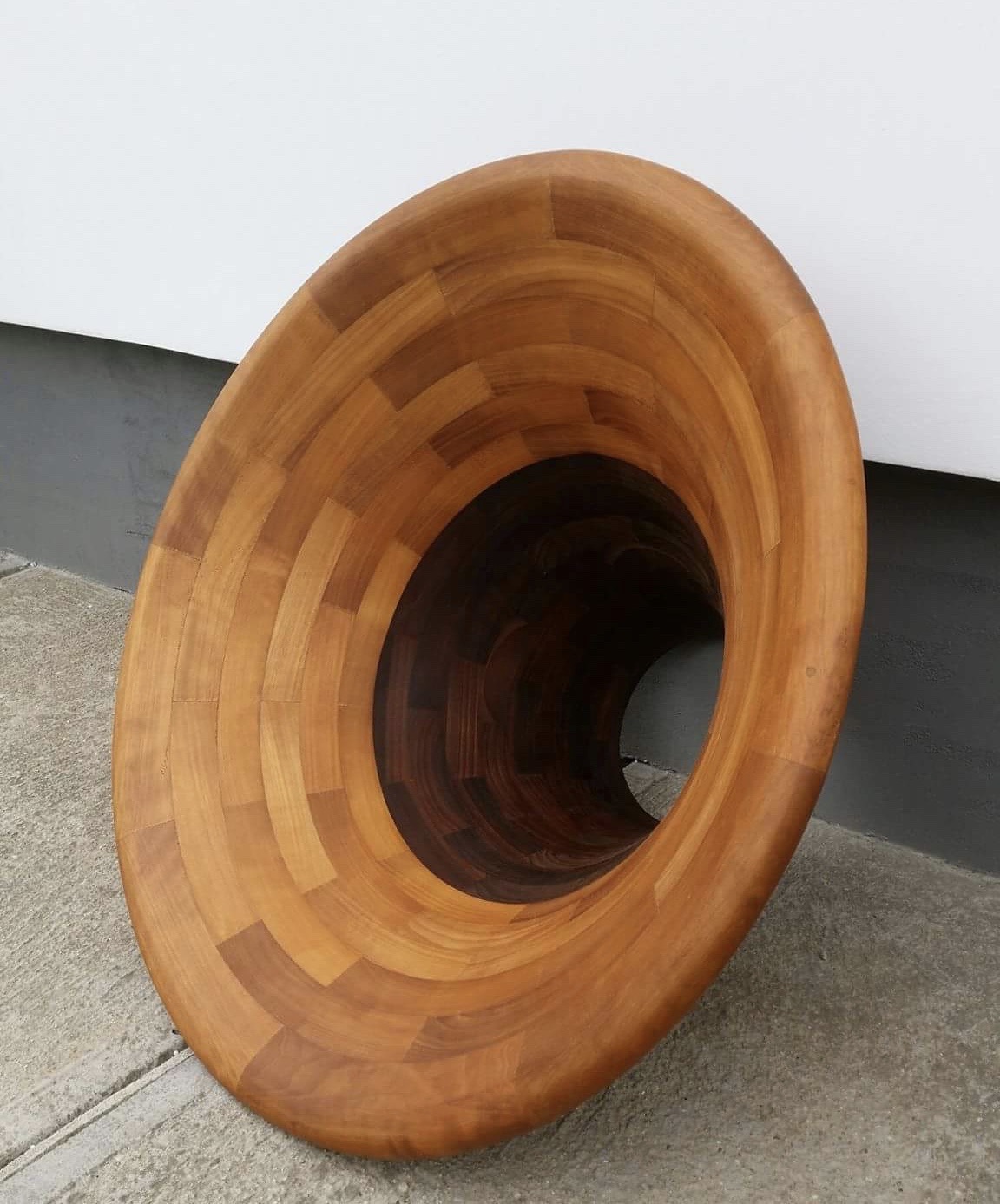 Tractrix horns - athosaudio